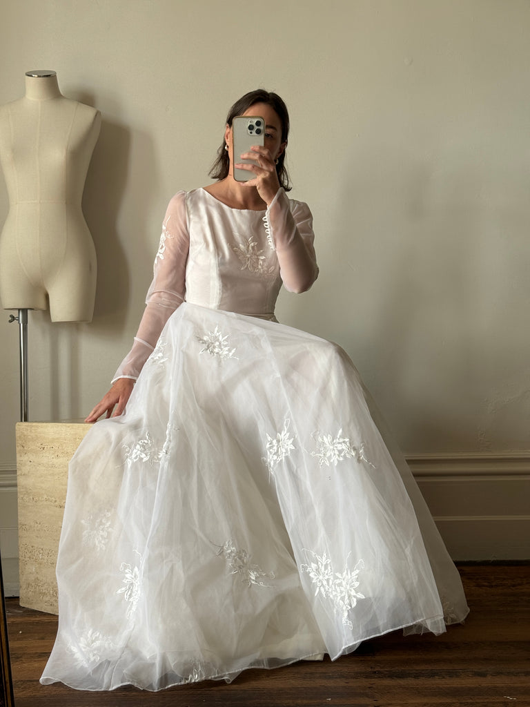Vintage 50s Basque Waist Sheer Floral Wedding Dress – Call Me The Breeze